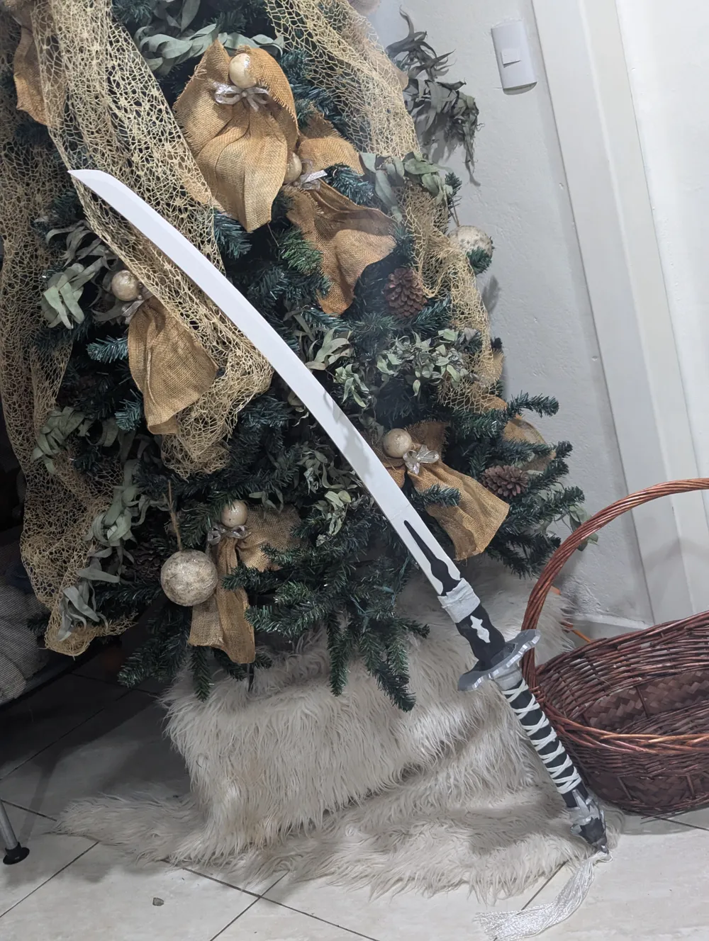 Nier Automata 2B sword Virtuous Contract Remixed by Edutaker MakerWorld ...