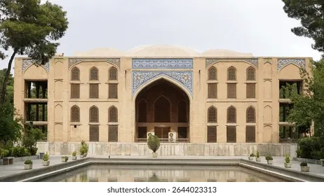 Chehelsotoun Place Pavilion Qazvin Iran - Free 3D Print Model - MakerWorld