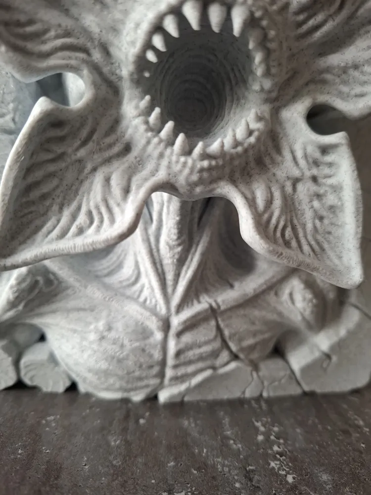 Demogorgon (Stranger Things) - Relief Sculpture by Martin Crow ...