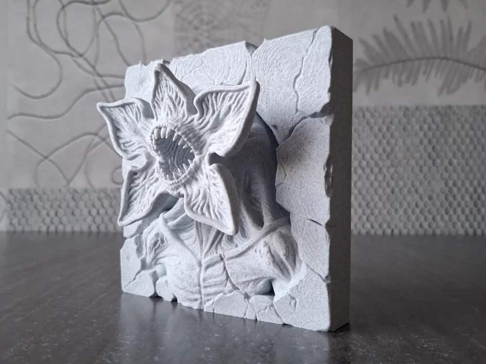 Demogorgon (Stranger Things) - Relief Sculpture by Martin Crow ...
