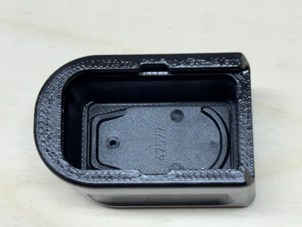 Glock 43x and 48 magazine extension (+2) by boro MakerWorld: Download ...