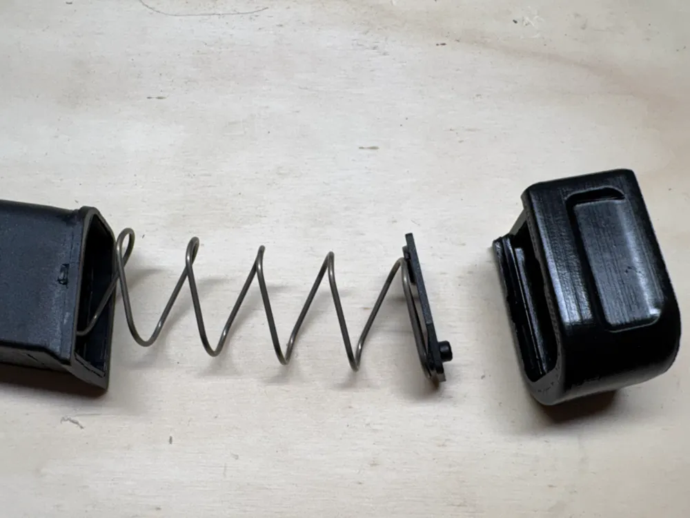 Glock 43x and 48 magazine extension (+2) by boro MakerWorld: Download ...