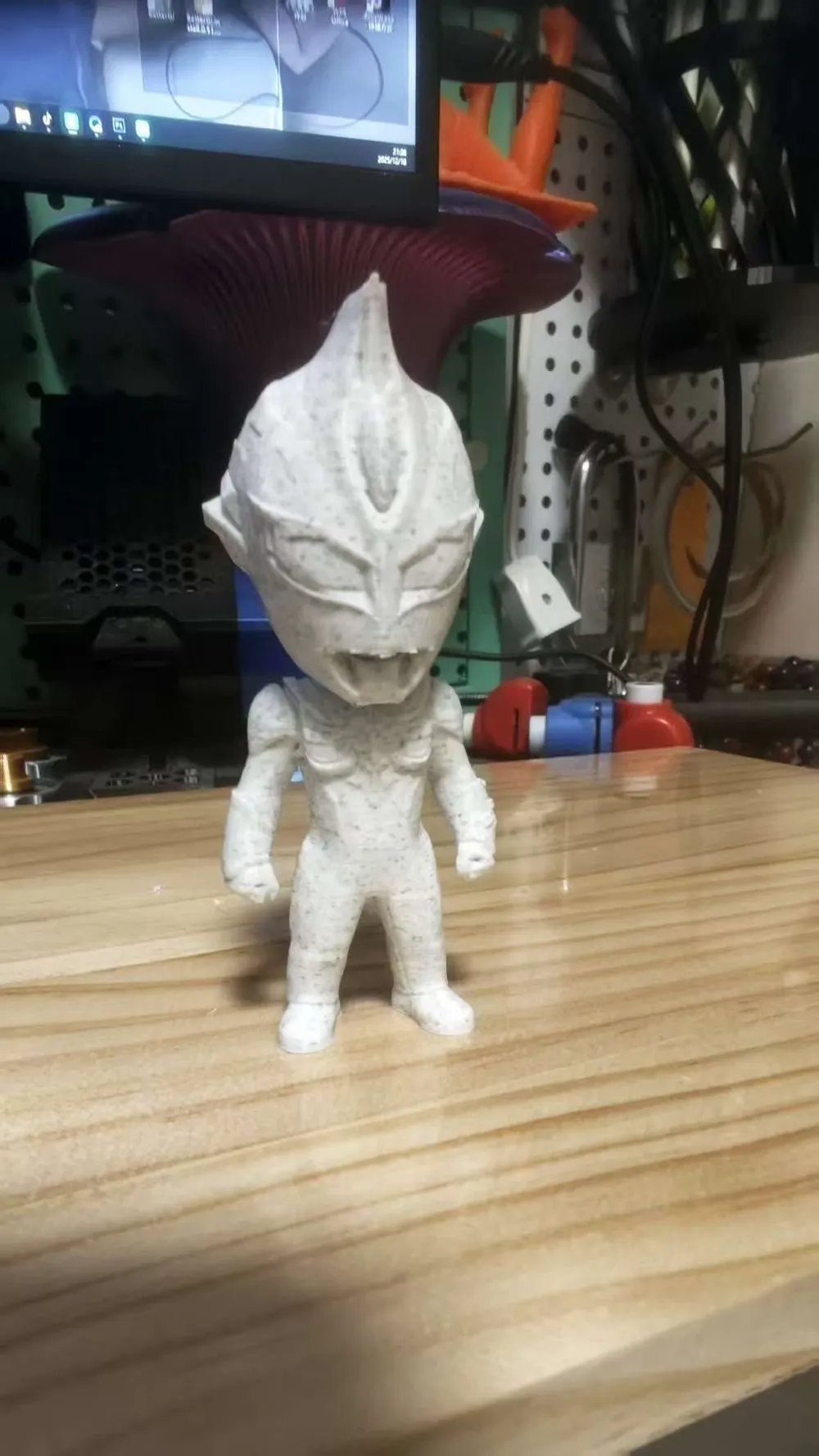 Q-version Ultraman Max - Free 3D Print Model - MakerWorld