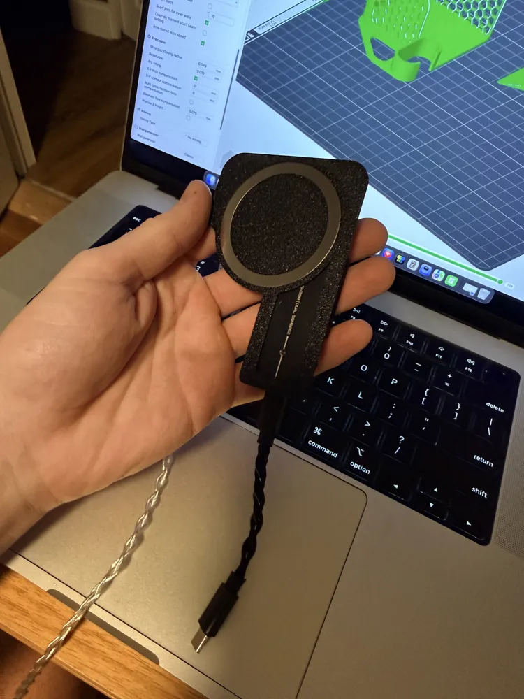Protocol Max DAC MagSafe Holder - Free 3D Print Model - MakerWorld