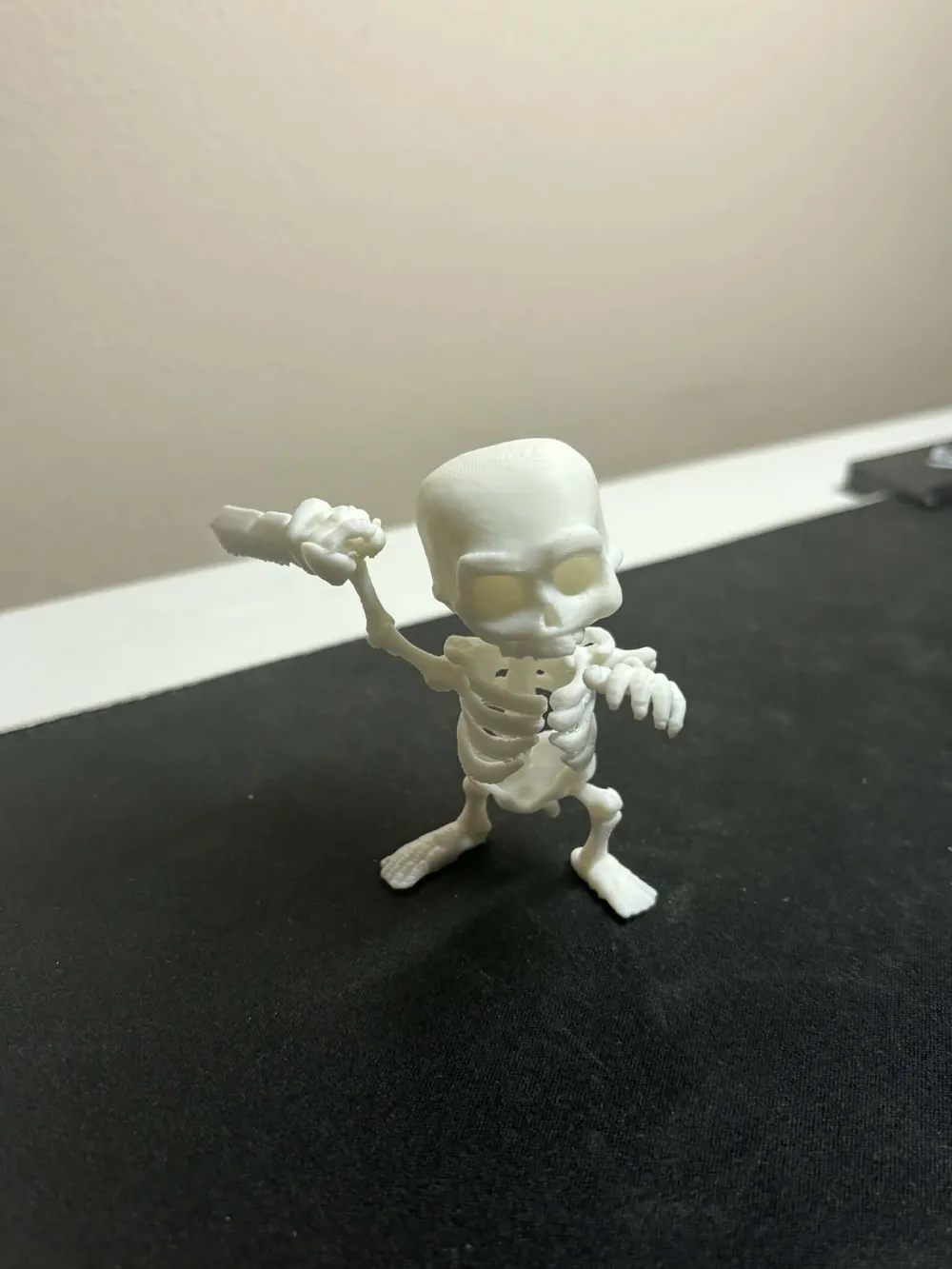 Larry_Clash_Royale - Free 3D Print Model - MakerWorld