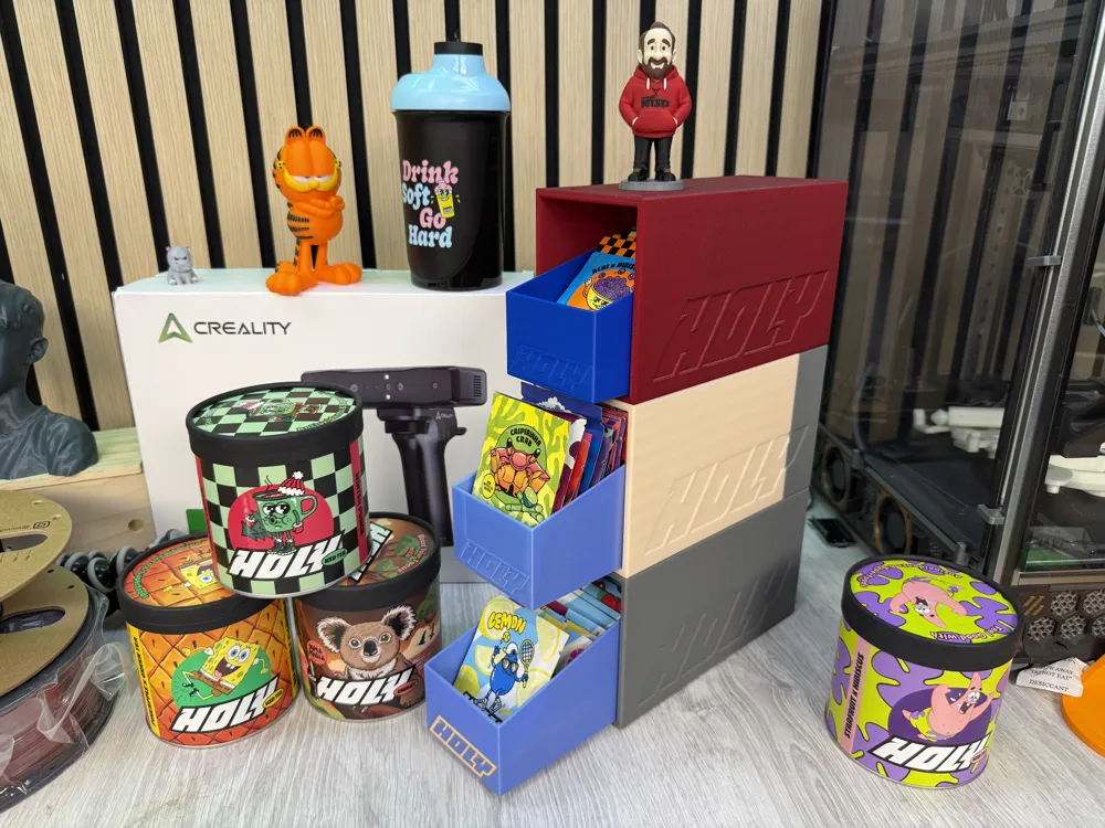 "HOLY" Sample Holder including Stackable Box - Free 3D Print Model ...