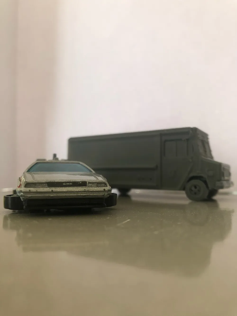 Truck GMC Back to the future Emmet Brown - Free 3D Print Model - MakerWorld