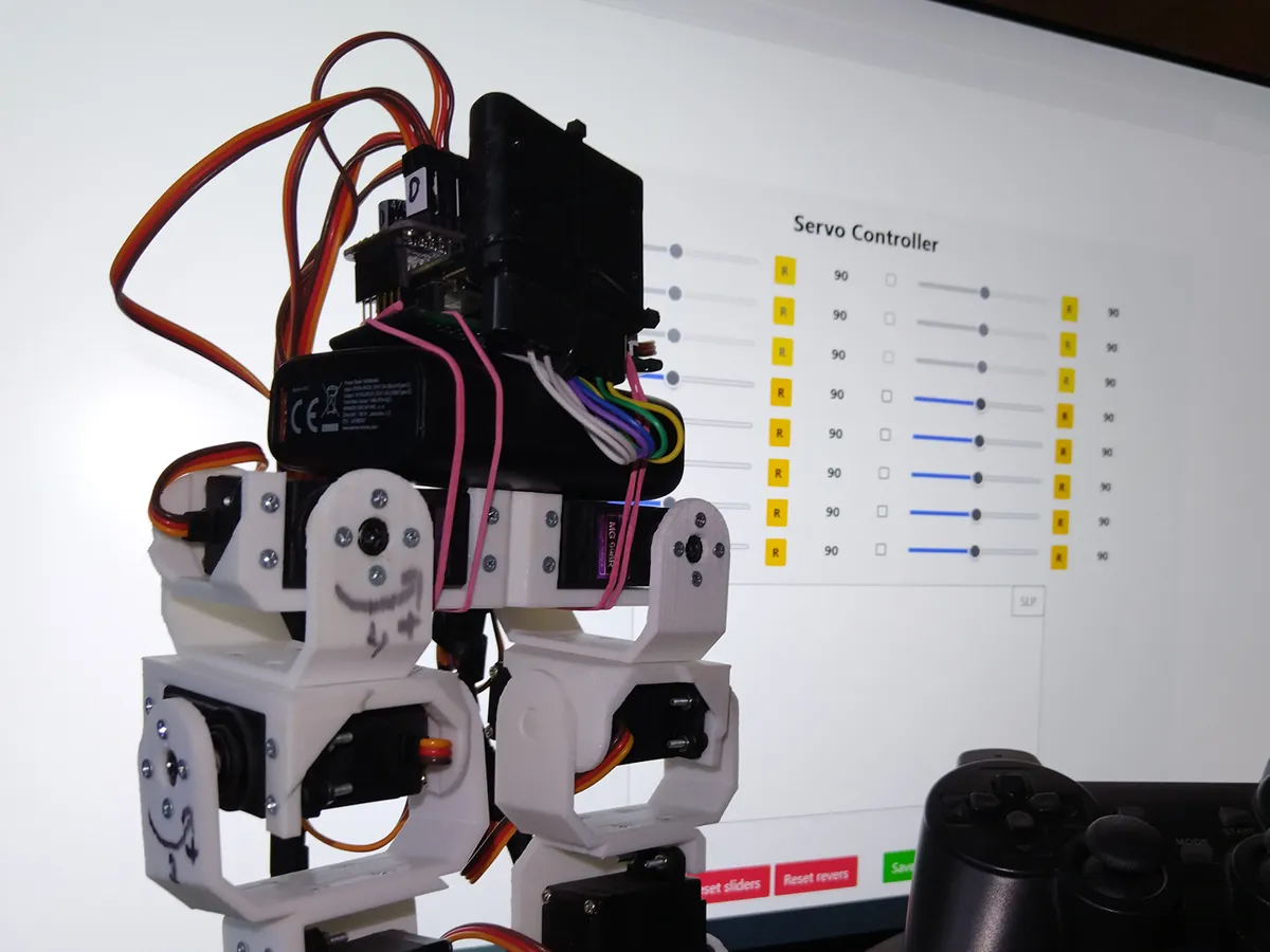Fully Functional Walking Robot Free 3d Print Model Makerworld