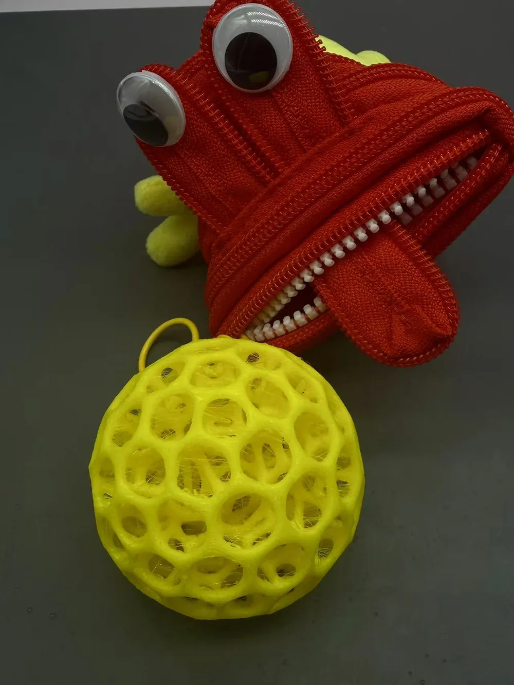 Squeeze Toy - TPU fidget toy - Free 3D Print Model - MakerWorld