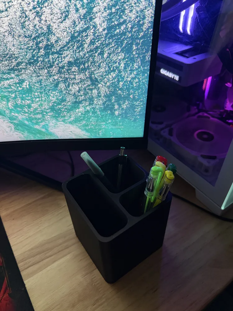 Modern Pencil Holder | Fast Print - Free 3D Print Model - MakerWorld