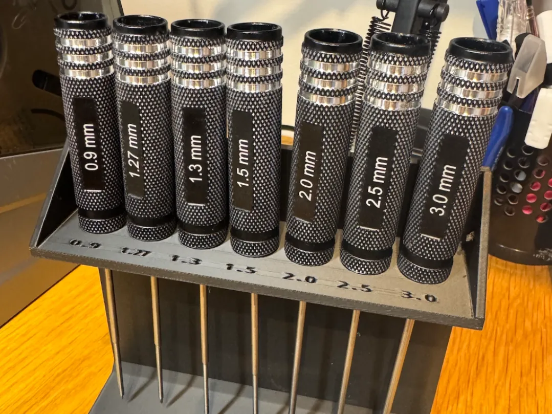Metric Hex Driver Stand 0.9 - 3.0 mm - Free 3D Print Model - MakerWorld