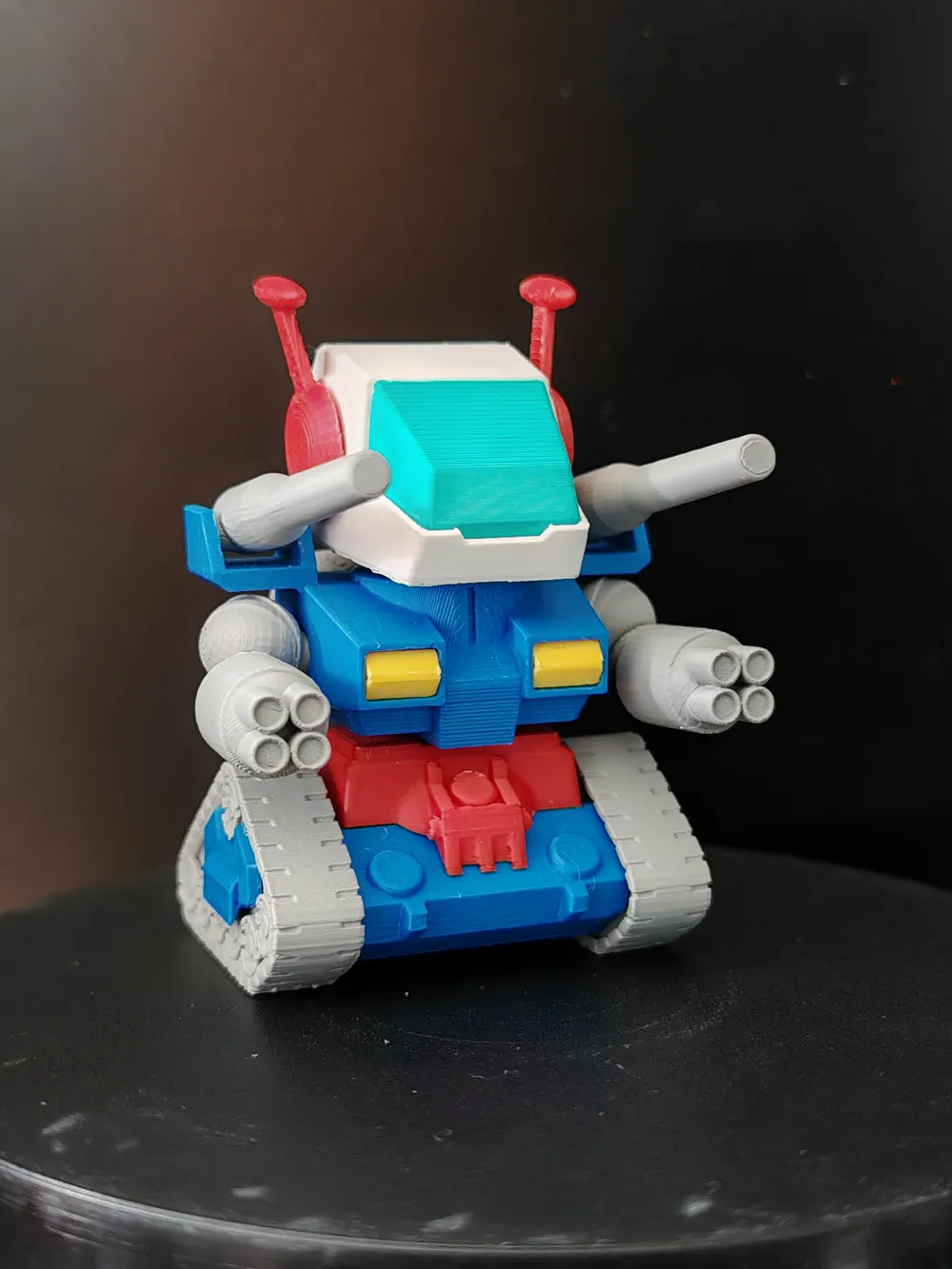RX-75 Guntank (échelle SD) - Modèle d'Impression 3D Gratuit - MakerWorld