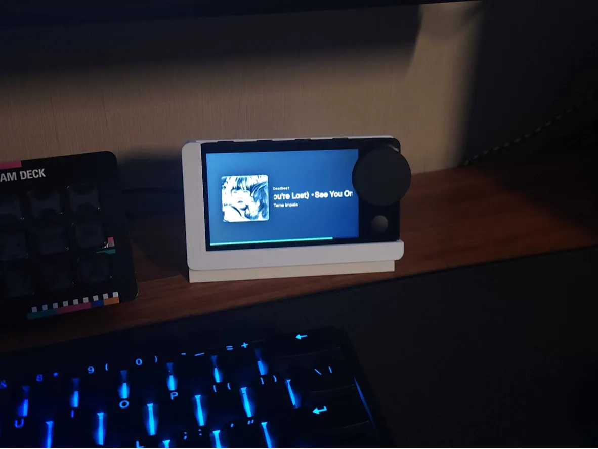 Spotify Car Thing Desk Stand (Rounded Edges) - Free 3D Print Model ...