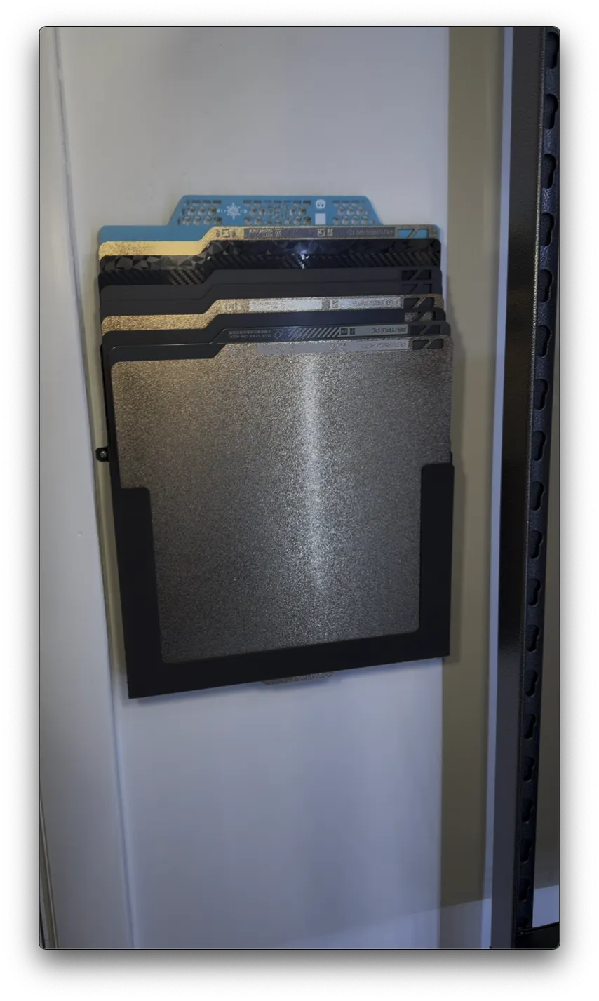 Vertical Build Plate Organizer - Free 3D Print Model - MakerWorld