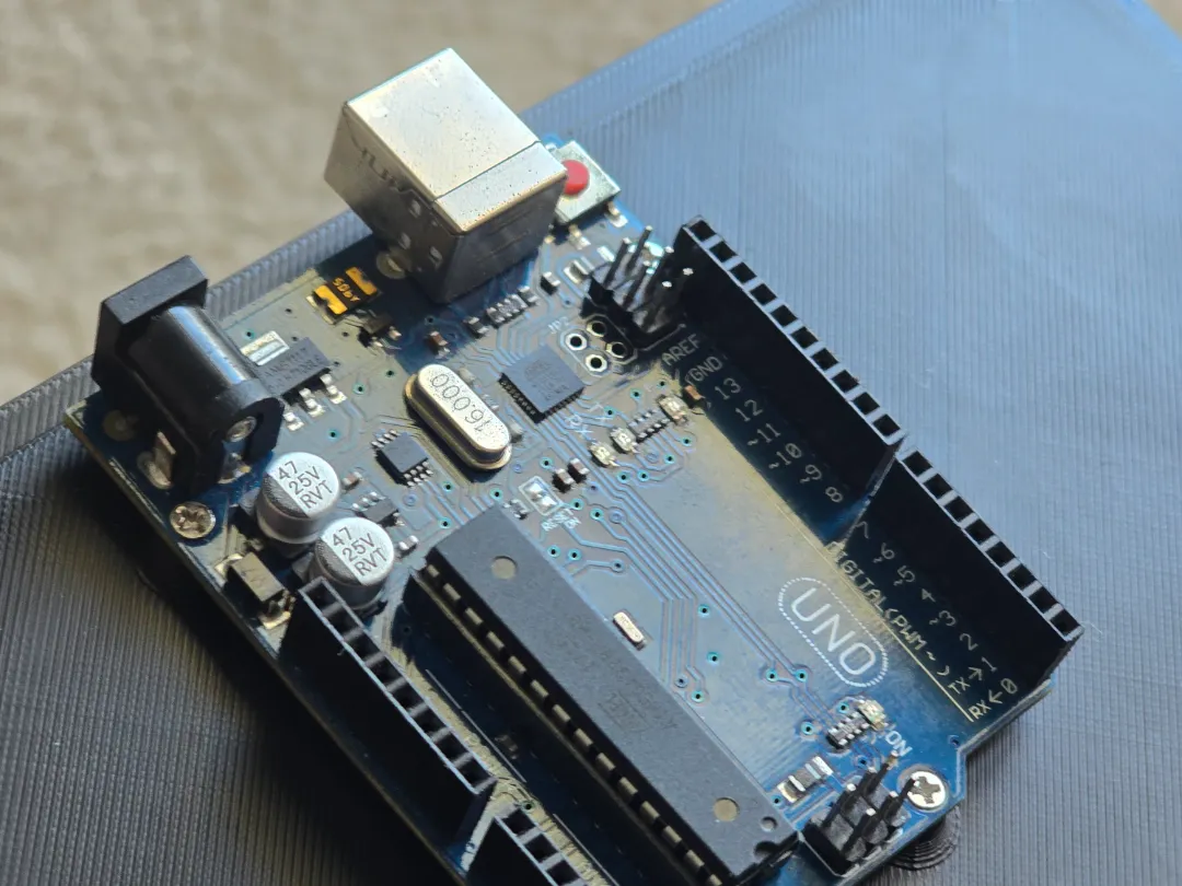 Arduino UNO base for LX 9000 button box - Free 3D Print Model - MakerWorld