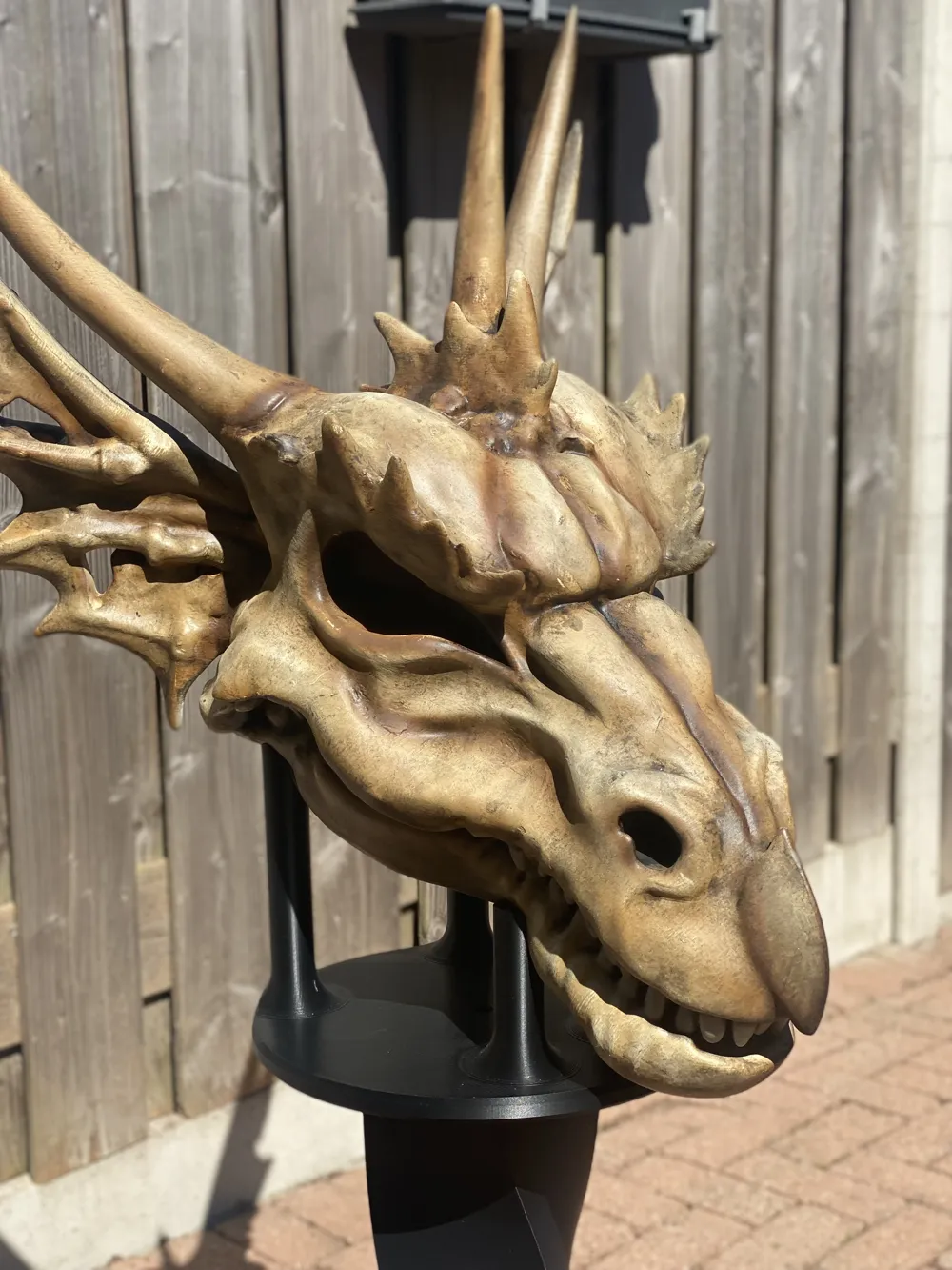 dragon - stand - Free 3D Print Model - MakerWorld