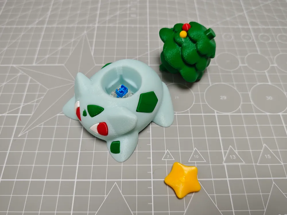 Bulbasaur style - Push-type Christmas tree - Separate parts, no AMS ...