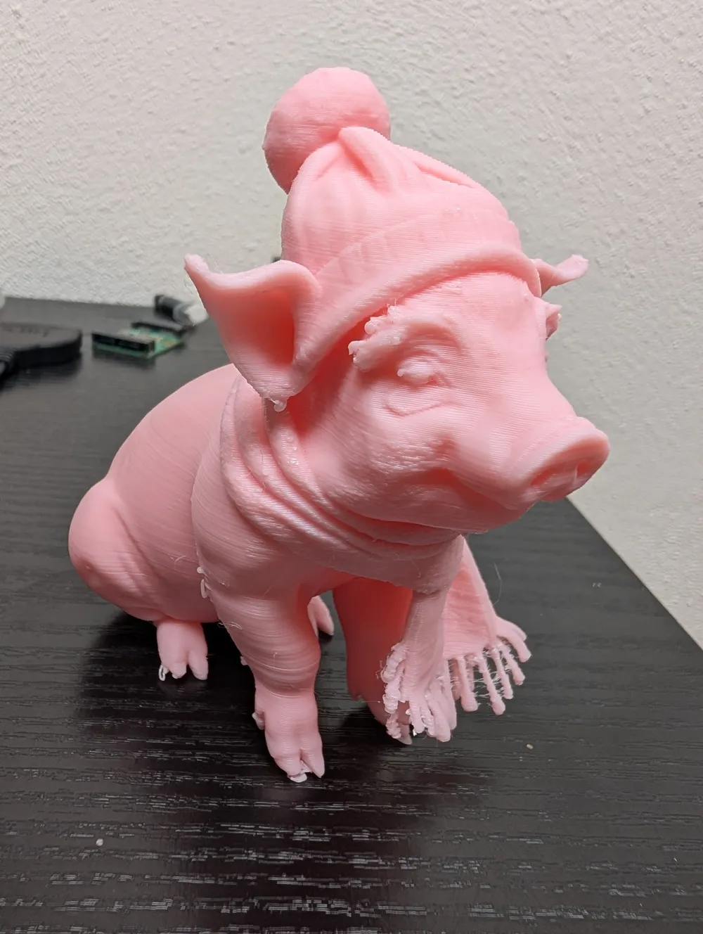 Lucky Pig New Year's Eve 2026 Decoration - Free 3D Print Model - MakerWorld