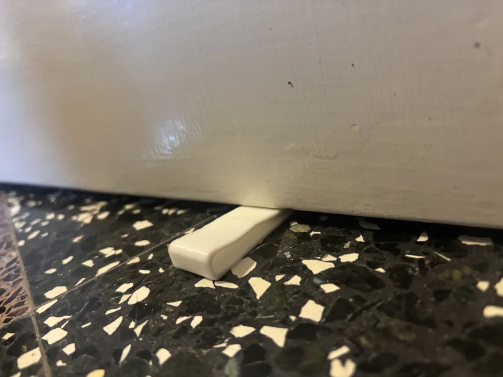 Simple Doorstop - Free 3D Print Model - MakerWorld