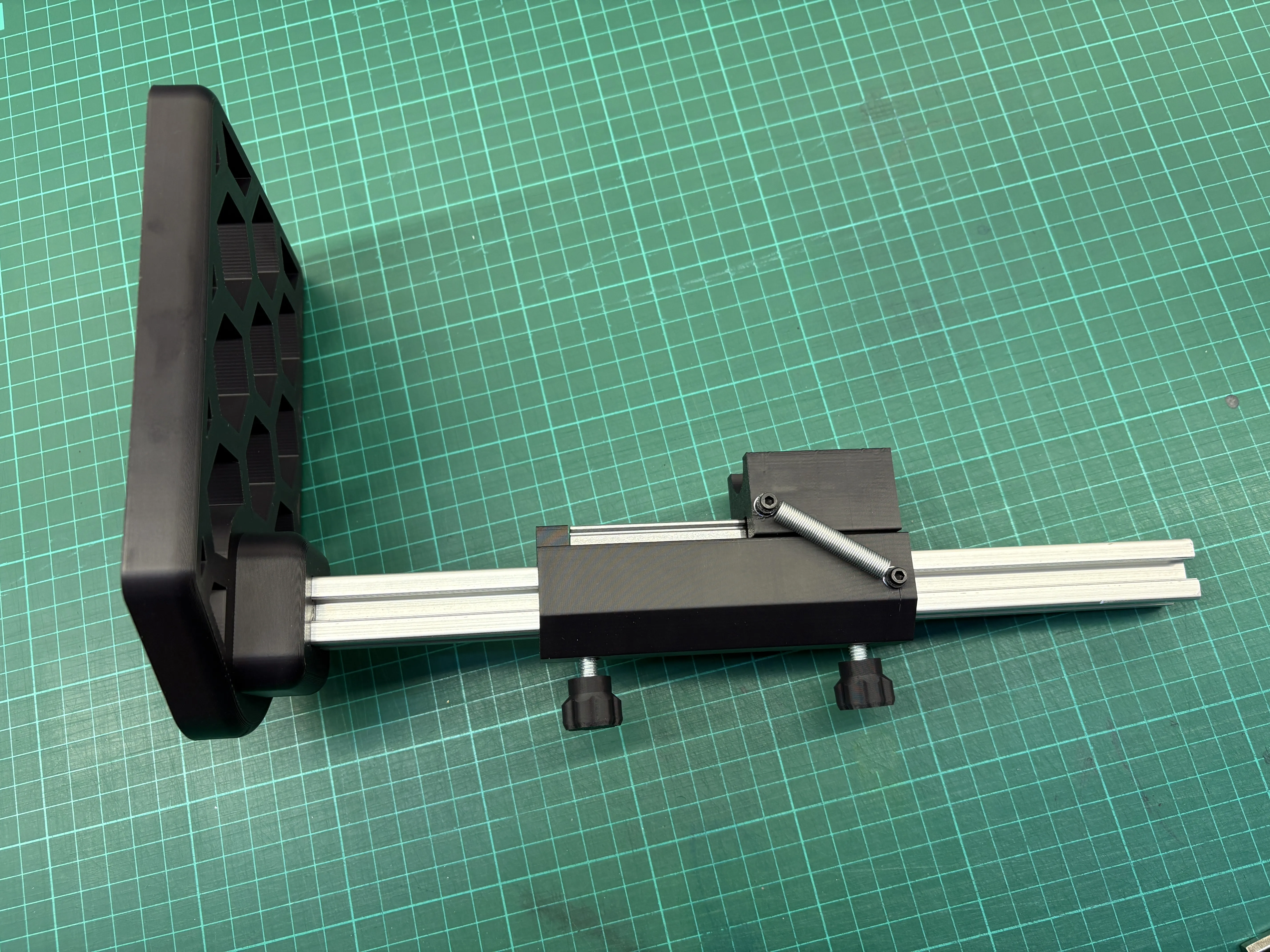 Brass Threaded Insert Press - Free 3D Print Model - MakerWorld