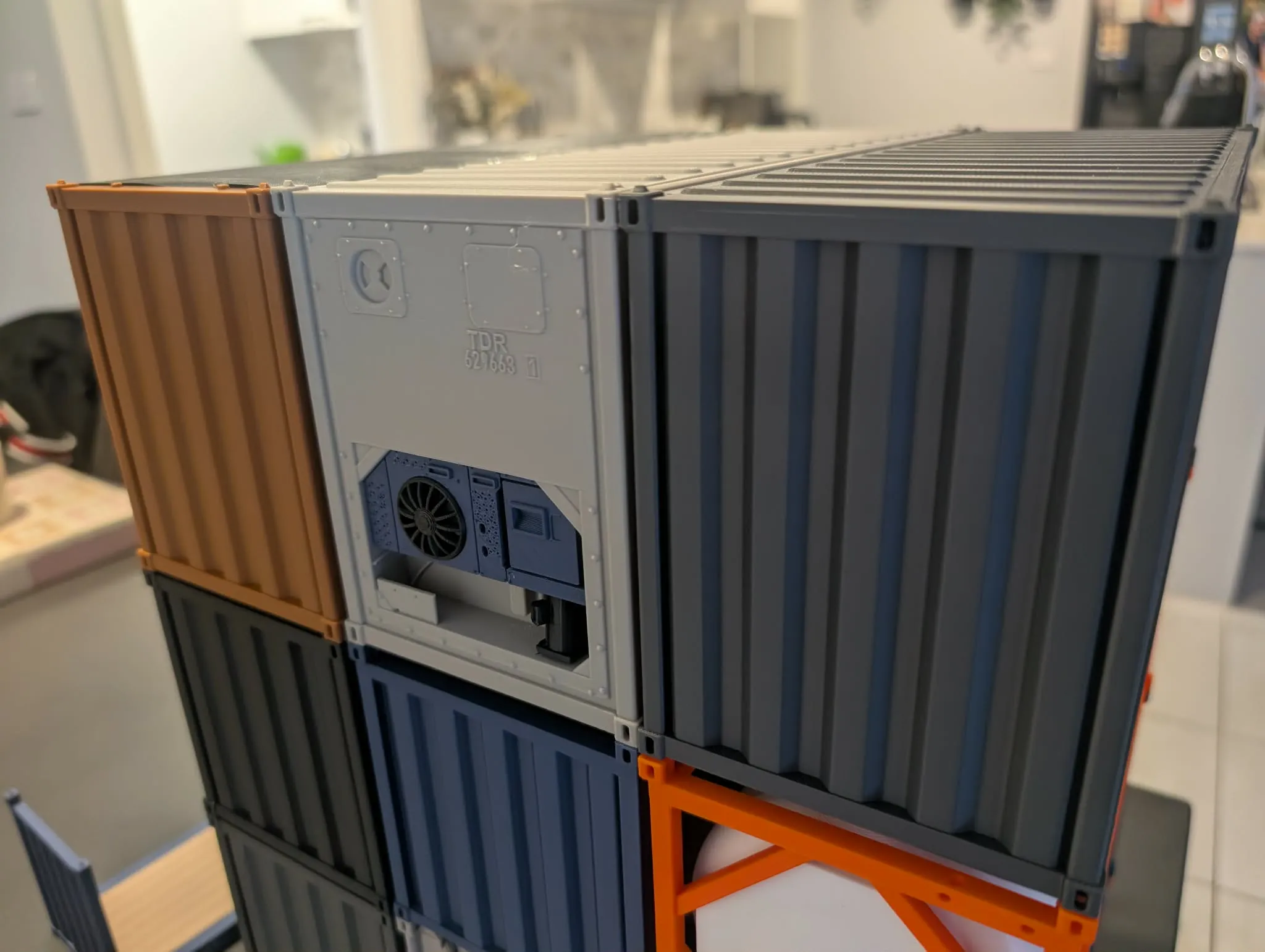 stackable shipping container high cube - Free 3D Print Model - MakerWorld