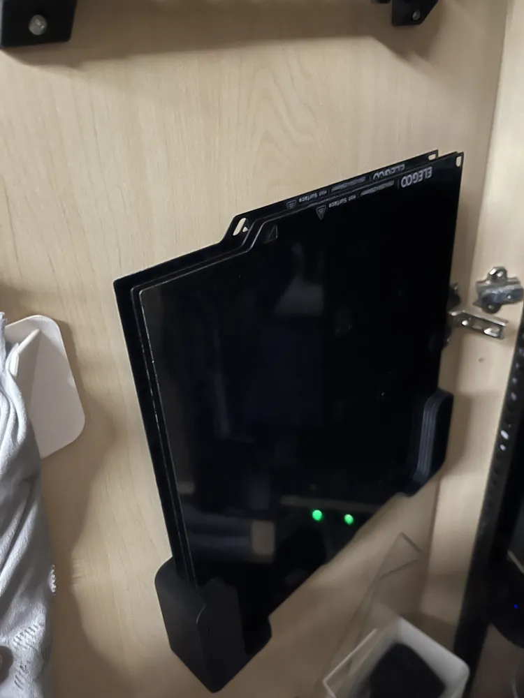 Elegoo CC Build Plate Holder - Free 3D Print Model - MakerWorld