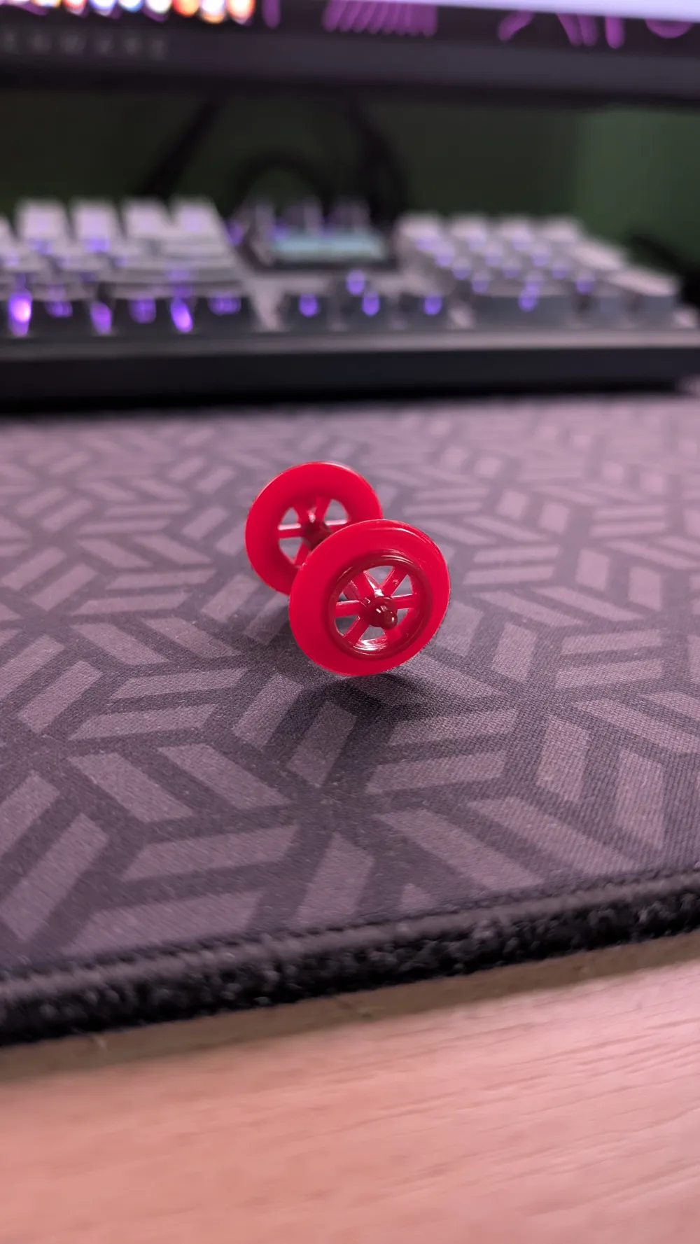 Wheel toy trains various other vehicles, 2mm rods - Free 3D Print Model ...