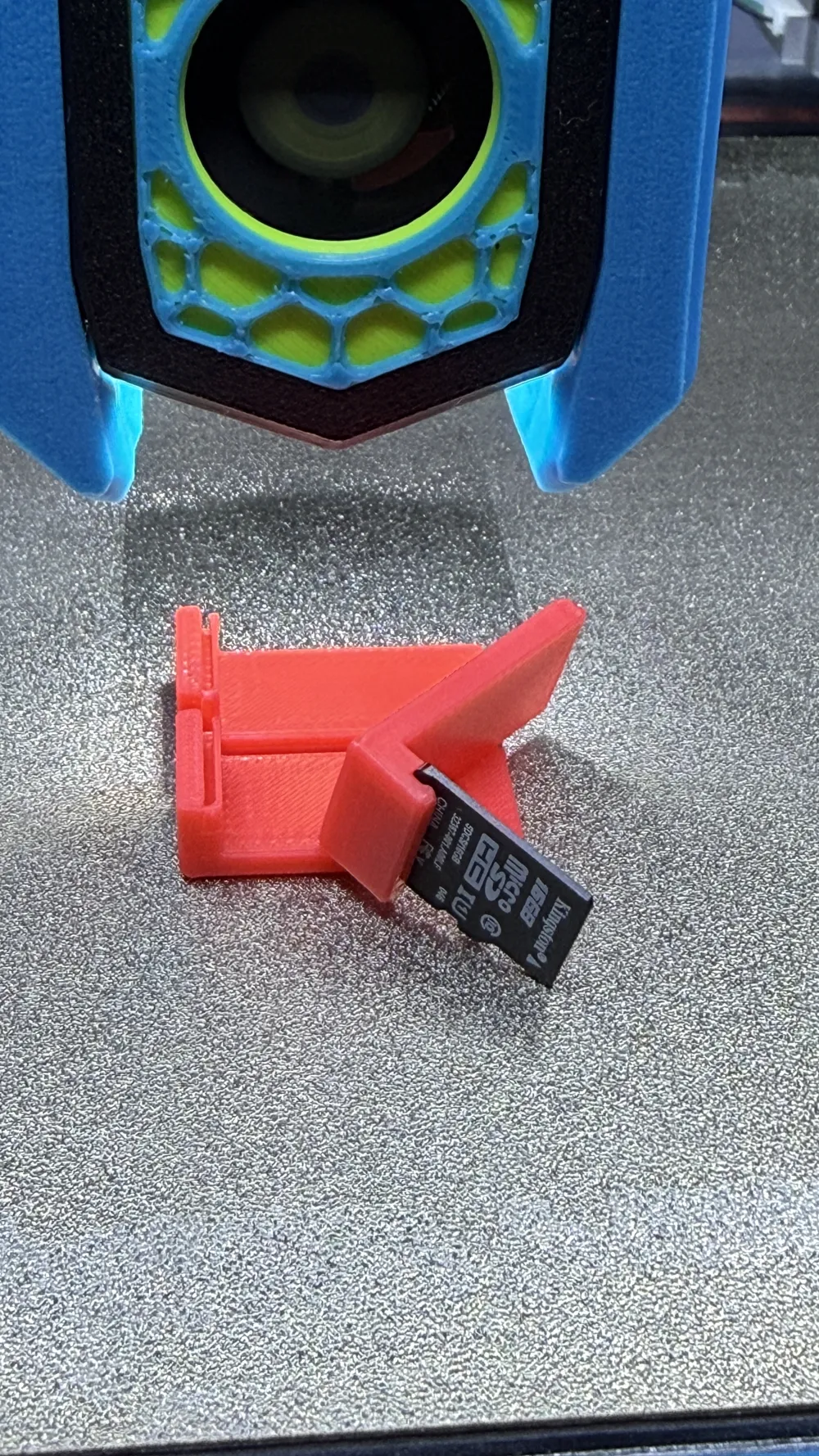 Raspberry Pi micro SD card Holder - Free 3D Print Model - MakerWorld