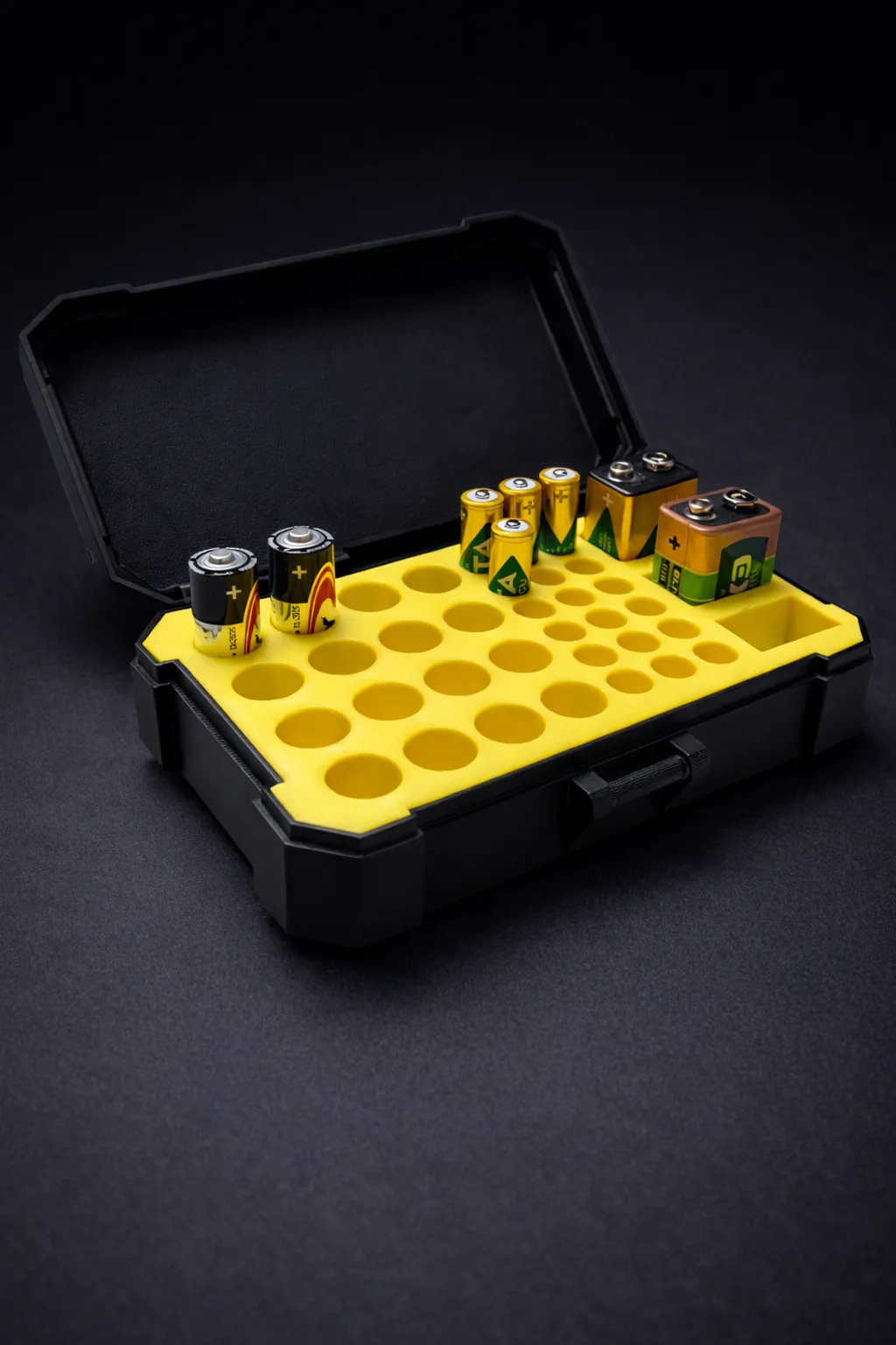 Print-in-Place Hinged Storage Box - Free 3D Print Model - MakerWorld
