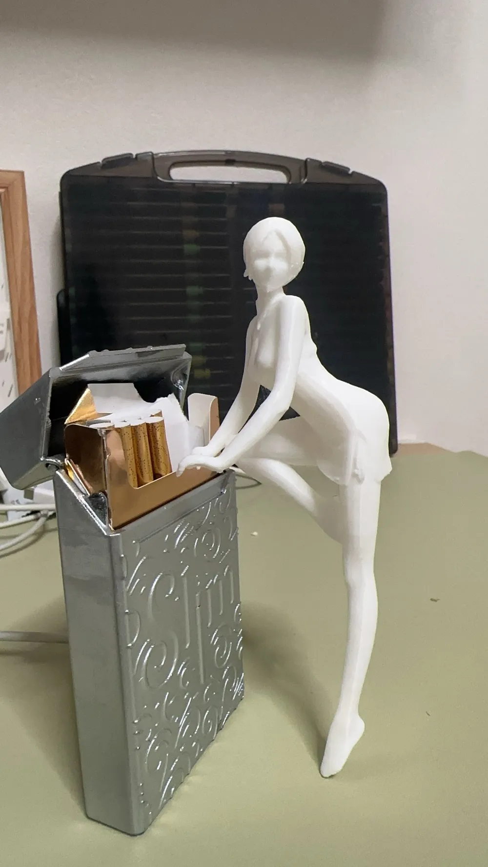 Female model - Free 3D Print Model - MakerWorld