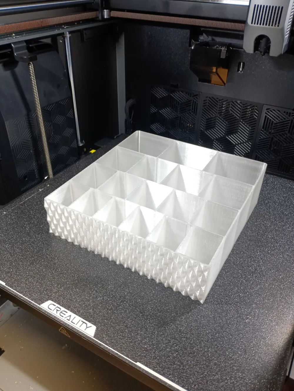 Make-ups Organizer - Free 3D Print Model - MakerWorld