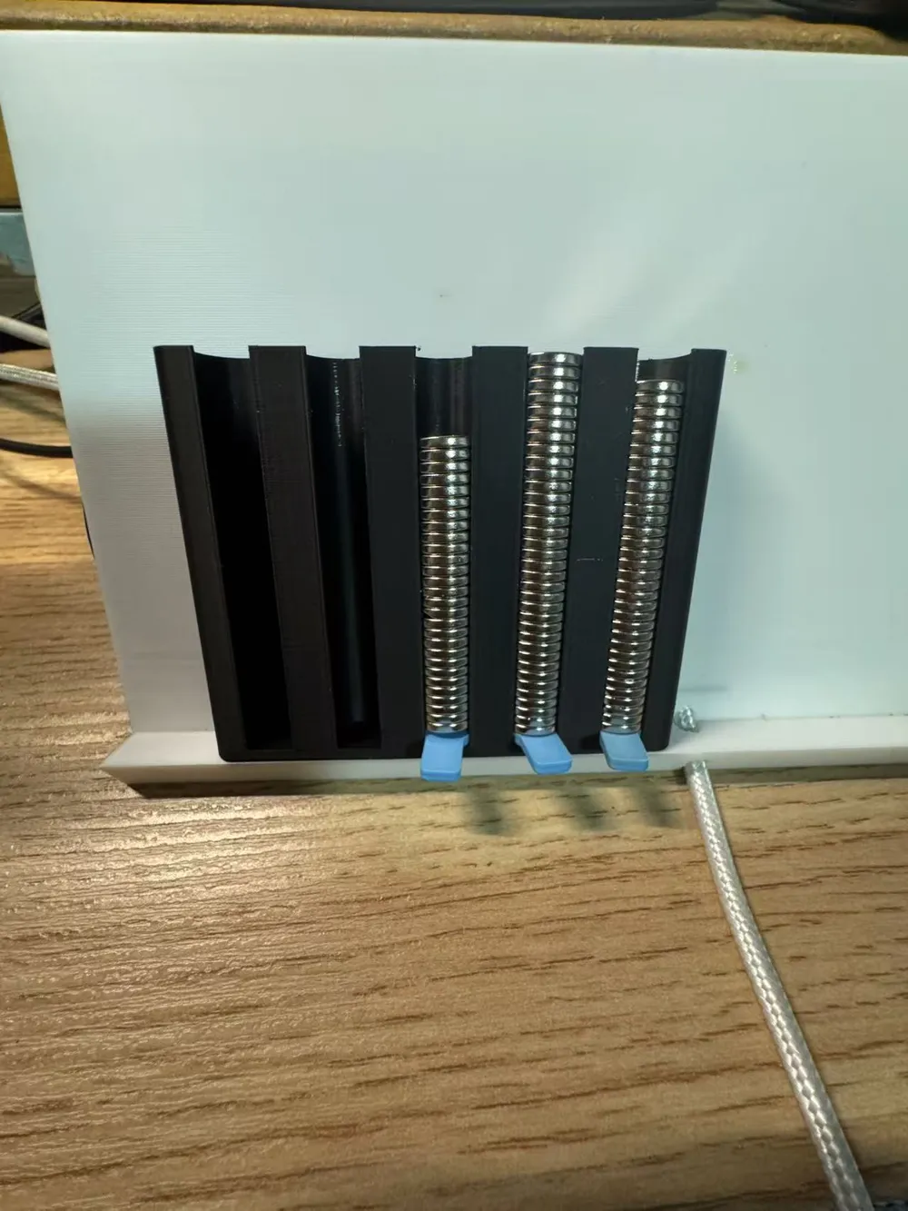 Magnetic Storage Box - Free 3D Print Model - MakerWorld