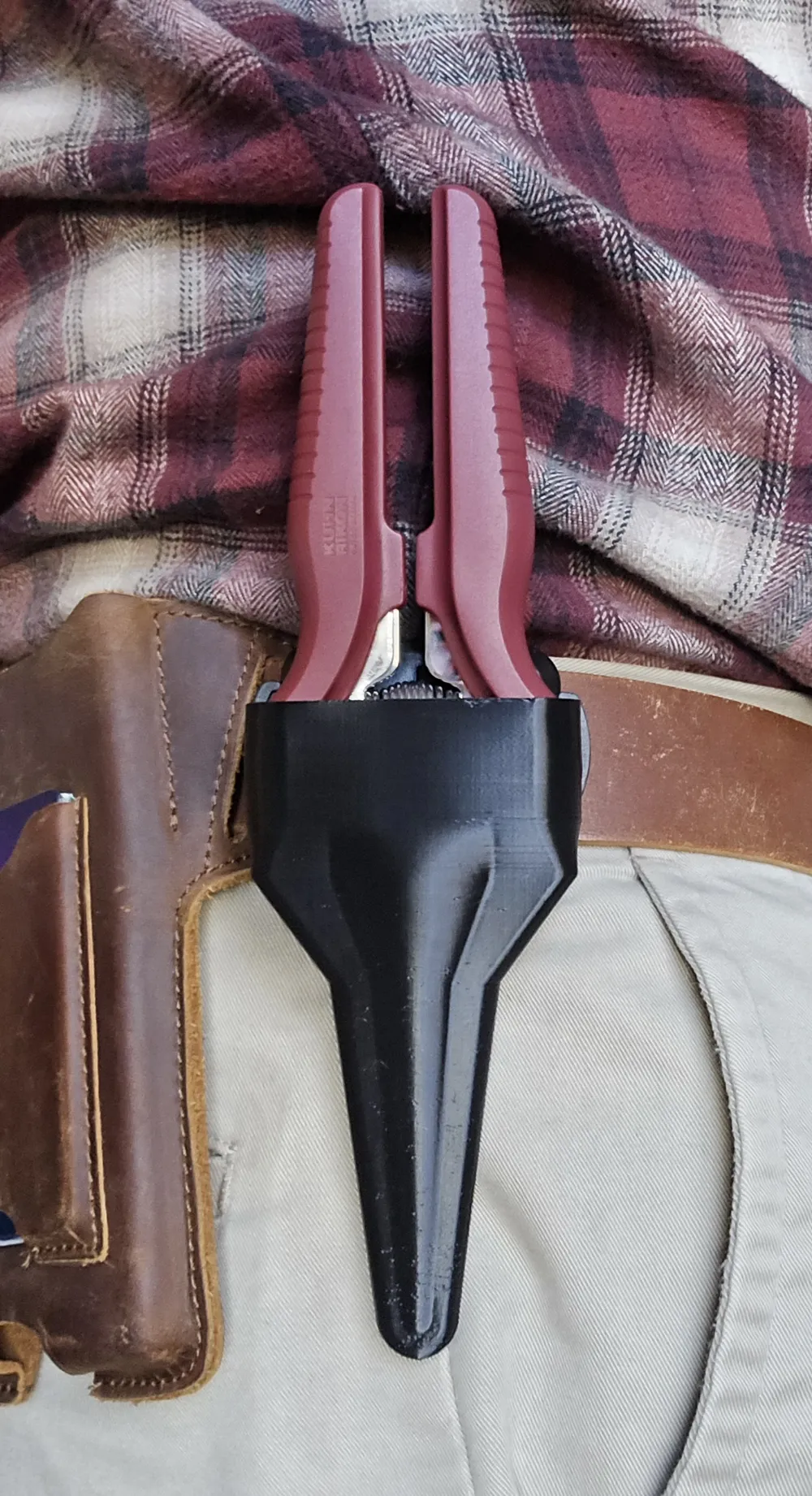 sheath for kuhn rikon QVC shears - Free 3D Print Model - MakerWorld