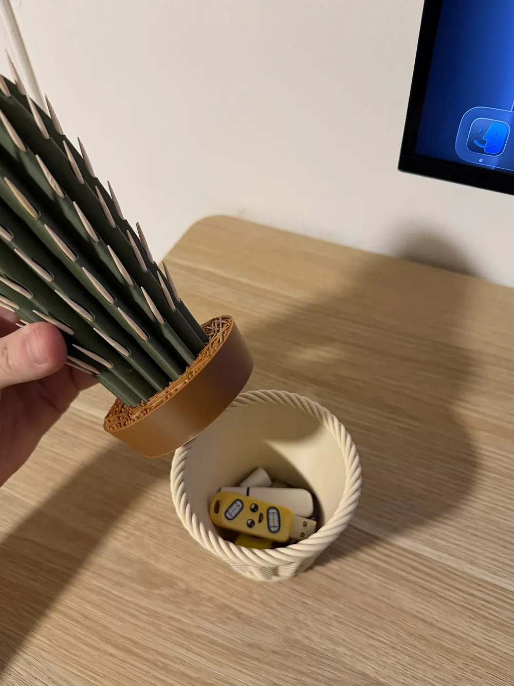 Cactus Toothpick holder - Free 3D Print Model - MakerWorld