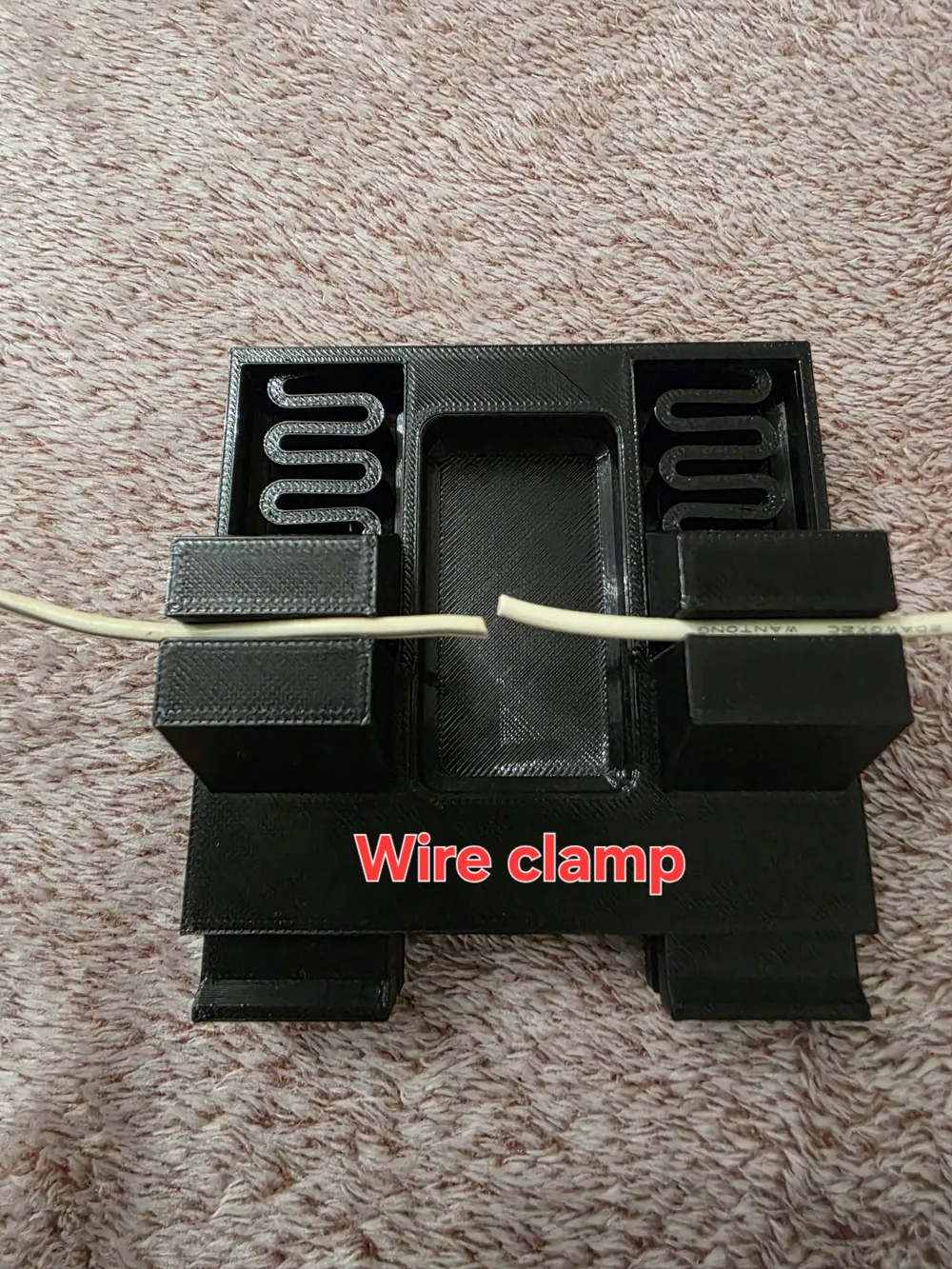 Wire Soldering Clamp (Print-in-Place, No Supports) - Free 3D Print ...