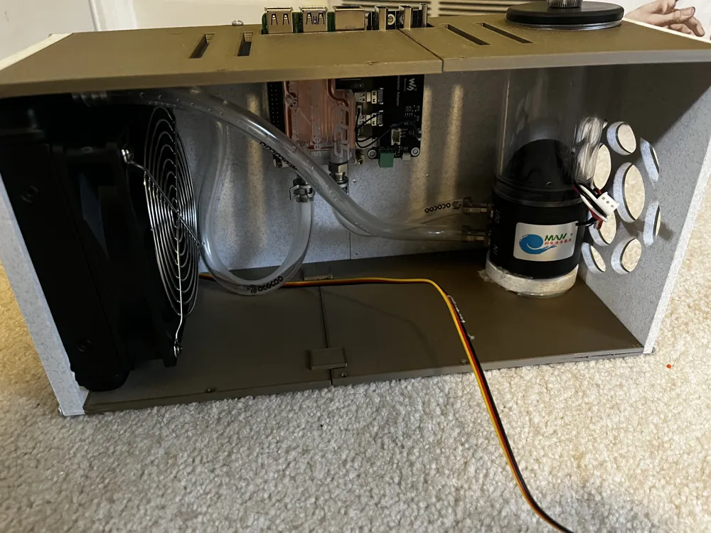 Water cooling Raspberry pi case - Free 3D Print Model - MakerWorld
