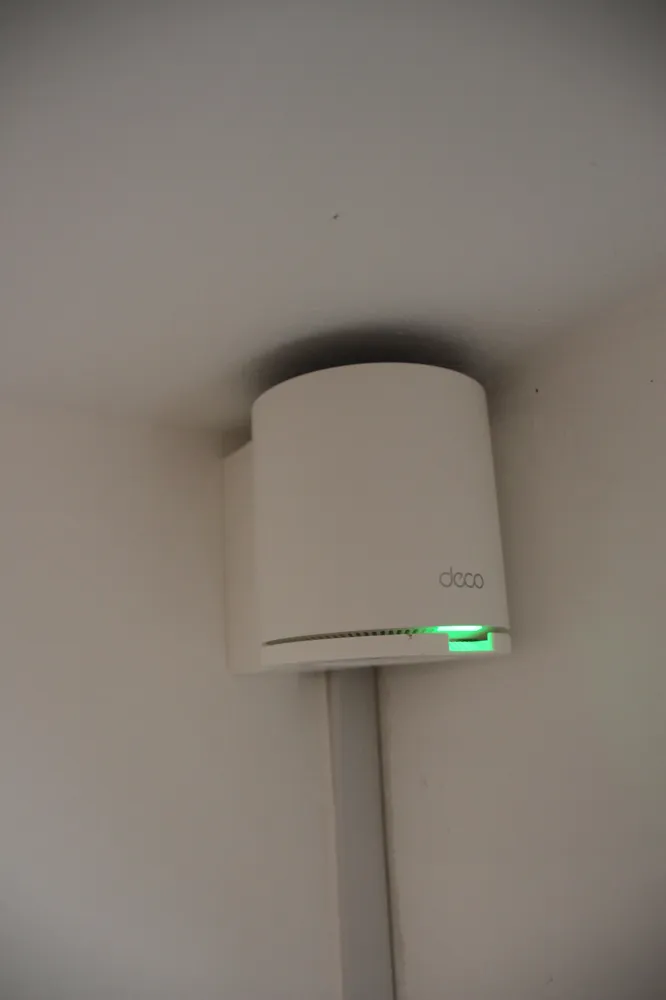 Tp-Link Deco X55 Wall Mount - Free 3D Print Model - MakerWorld