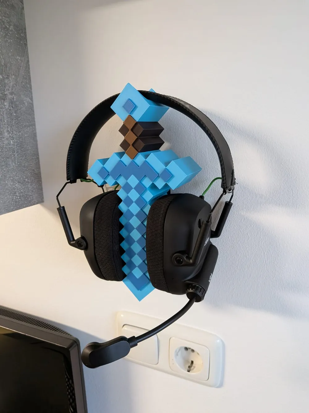 Minecraft Schwert Headset Halter – Kostenloses 3D-Druckmodell – MakerWorld