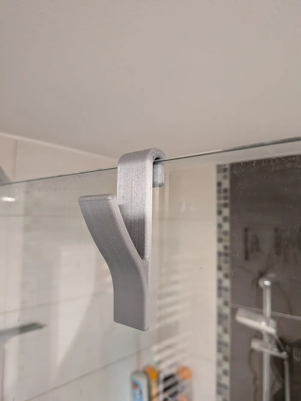 Suporte de toalha para o vidro do chuveiro - Modelo gratuito para ...