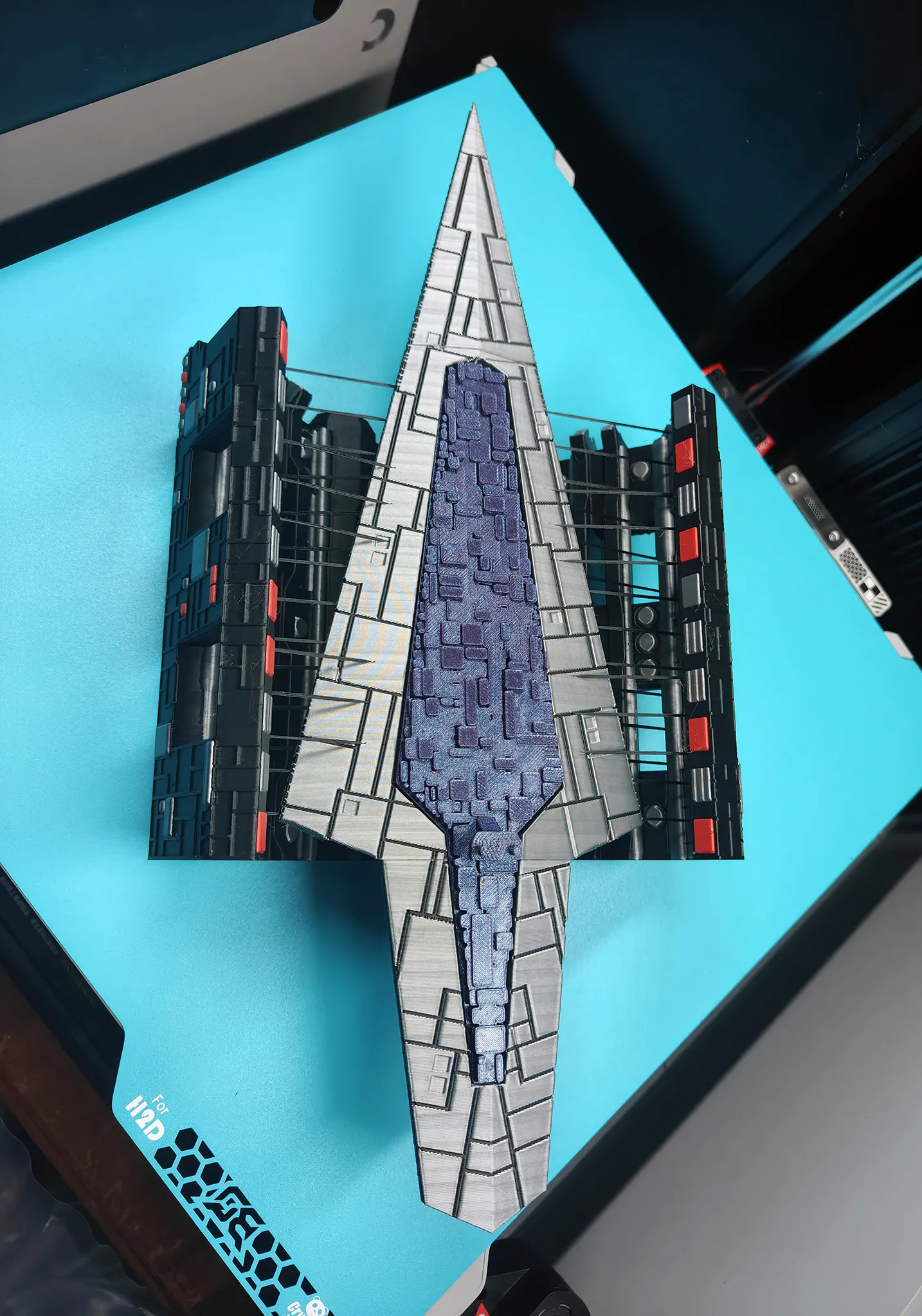 Suspended Executor Star Dreadnought - Free 3D Print Model - MakerWorld