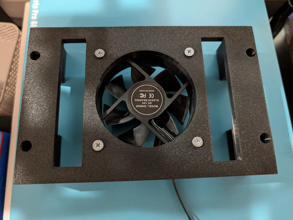 Victron MPPT 150/35 80mm FAN Bracket - Free 3D Print Model - MakerWorld