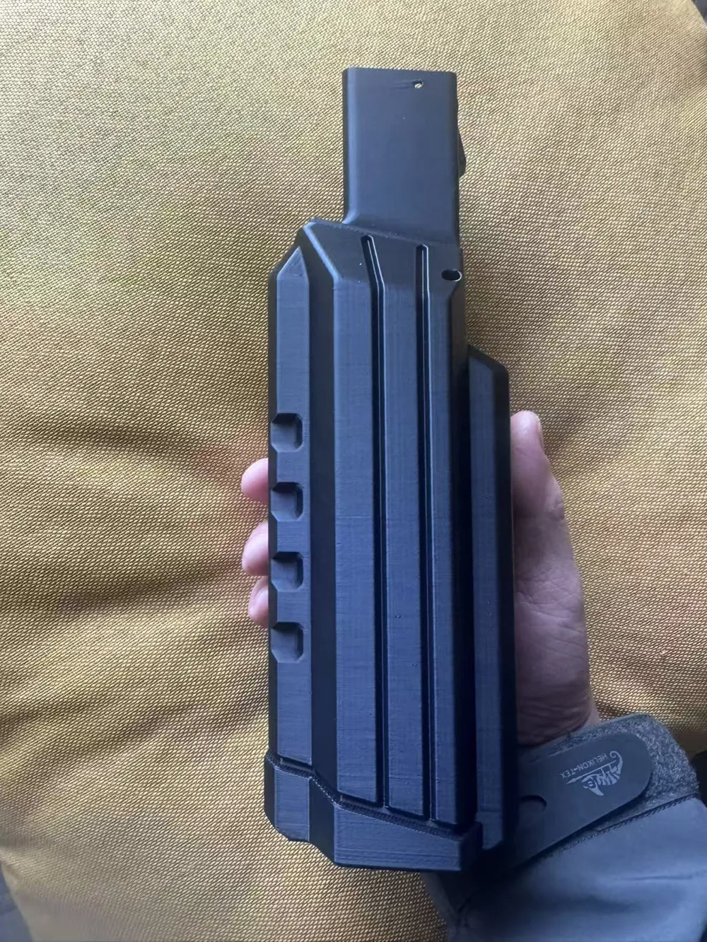 Little Moon magazine extension - Free 3D Print Model - MakerWorld