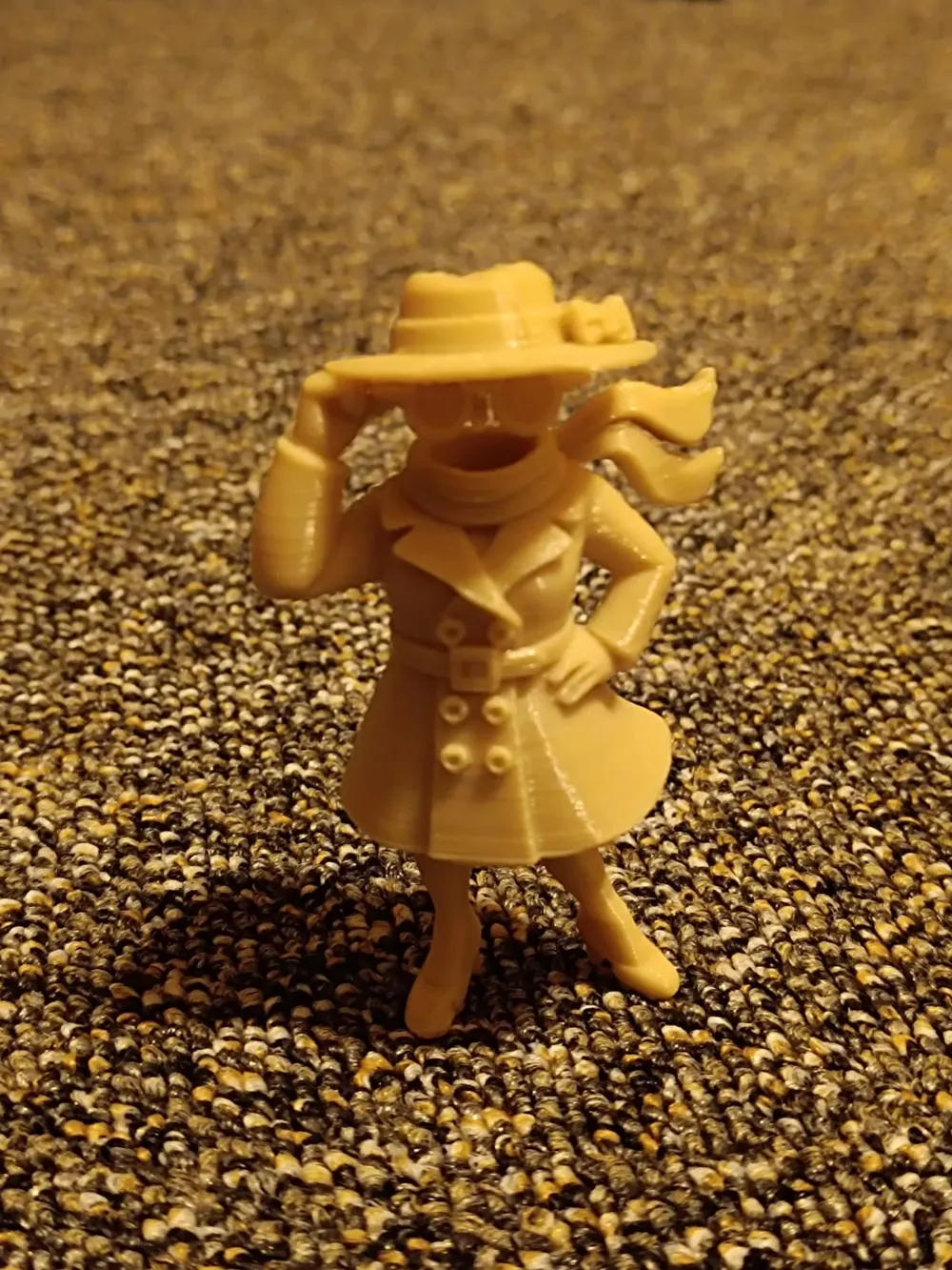 Invisible Woman Figure - Free 3D Print Model - MakerWorld