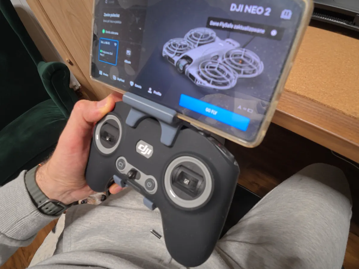 Dji Remote controller 3 phone holder - Free 3D Print Model - MakerWorld