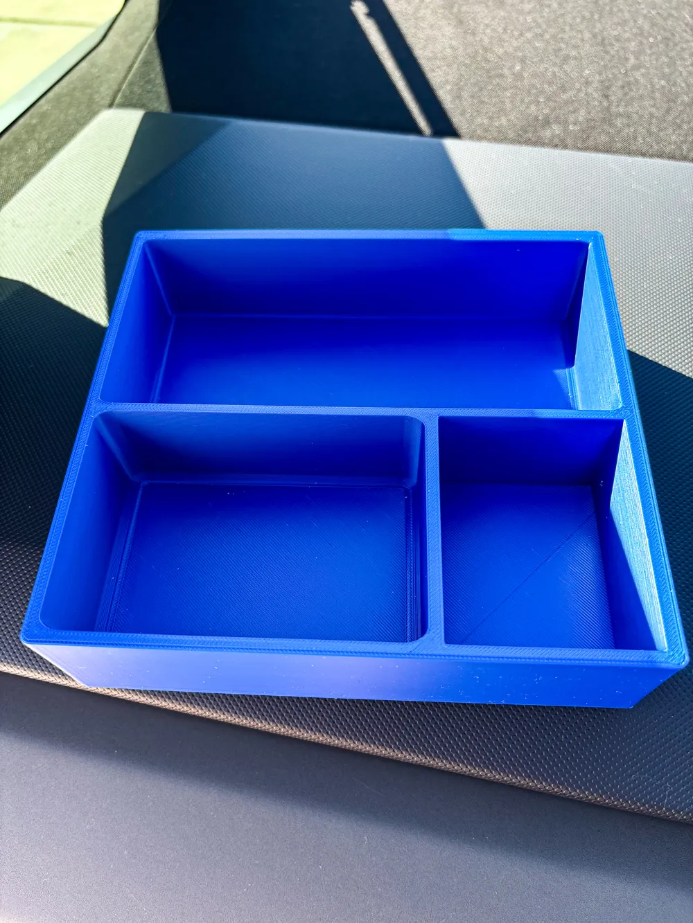 Cybertruck Center Console Organizer Free 3d Print Model Makerworld