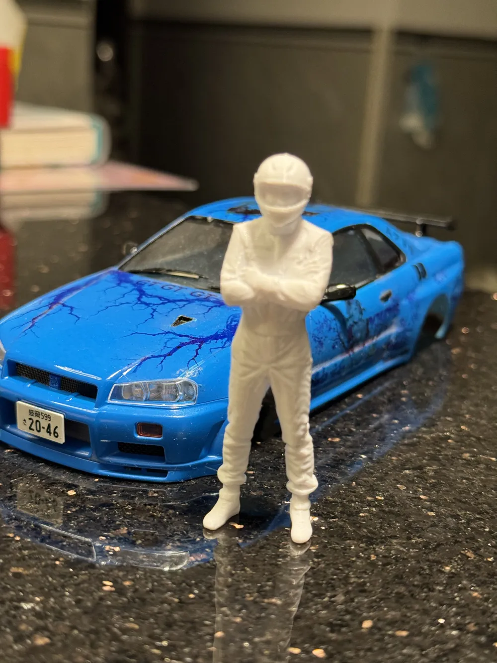 1/24 scale figure model racer - Free 3D Print Model - MakerWorld