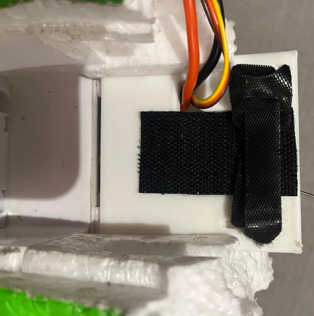 FMS Ranger 1220 battery plate - Free 3D Print Model - MakerWorld