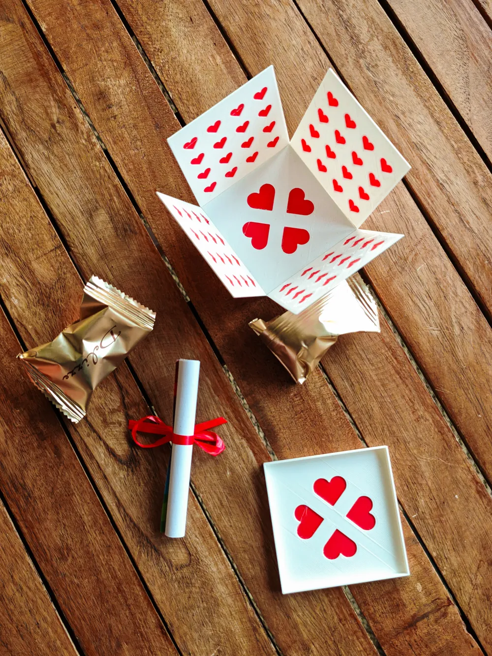 Foldable Valentine Gift Box - Free 3D Print Model - MakerWorld