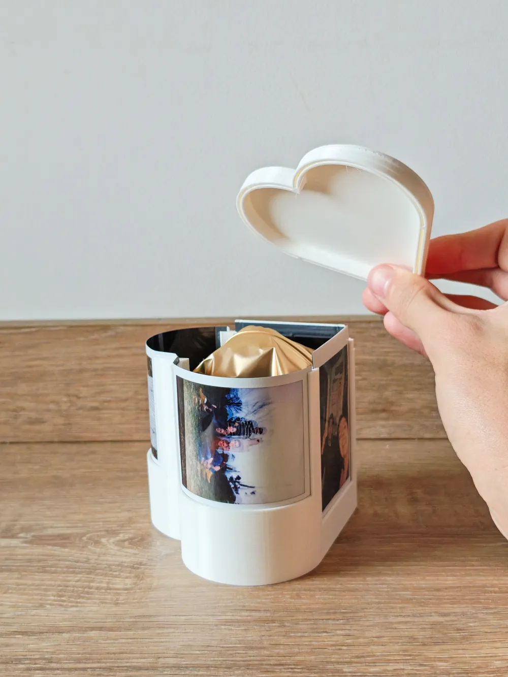 Caja Expositora Instax de Corazón - Modelo de impresión 3D gratuito ...