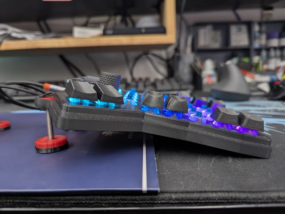 Tenting base for nomad split keyboard - Free 3D Print Model - MakerWorld